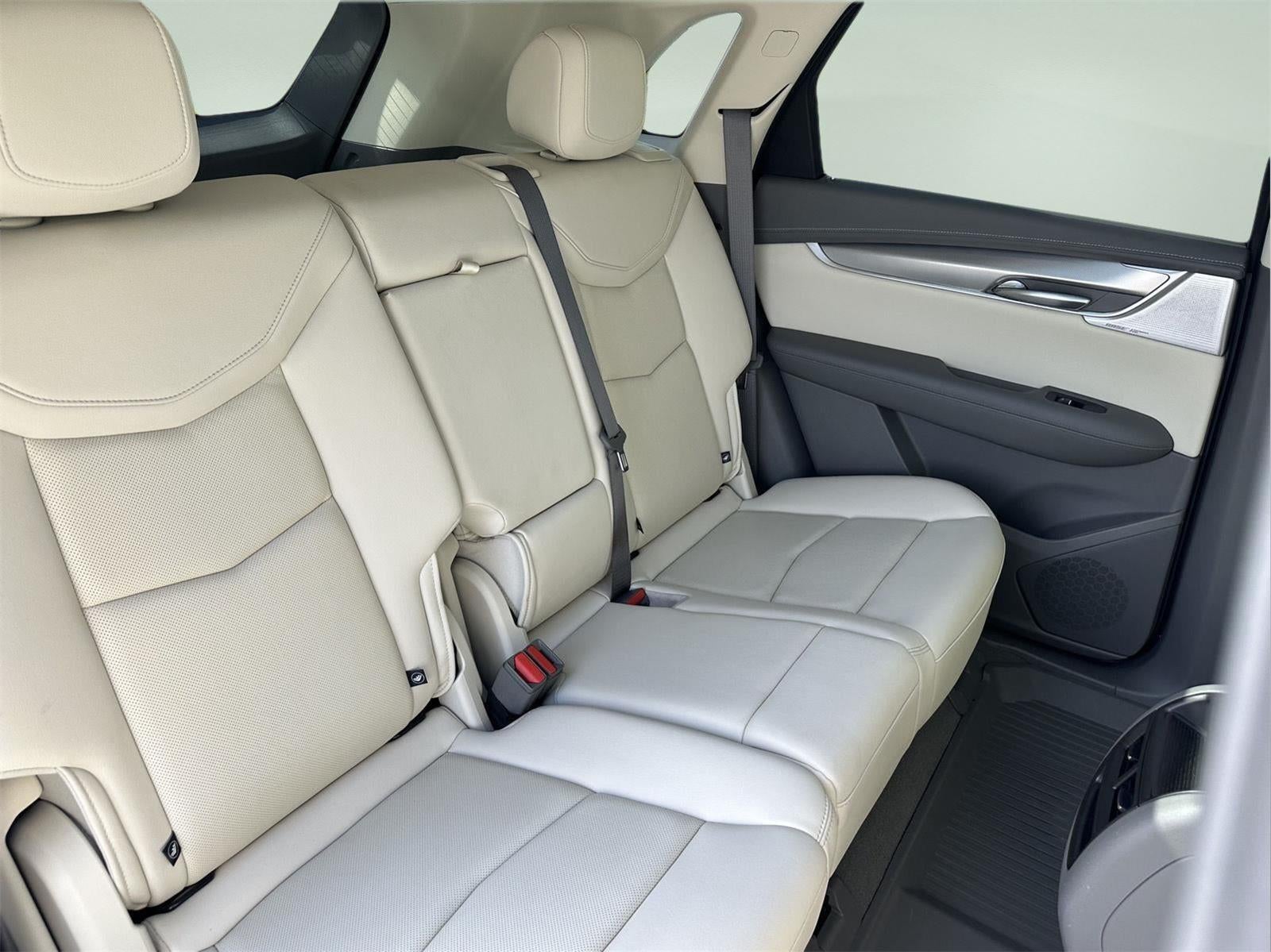 2022 Cadillac XT5 Premium Luxury Rochester NY | Valley Cadillac ...